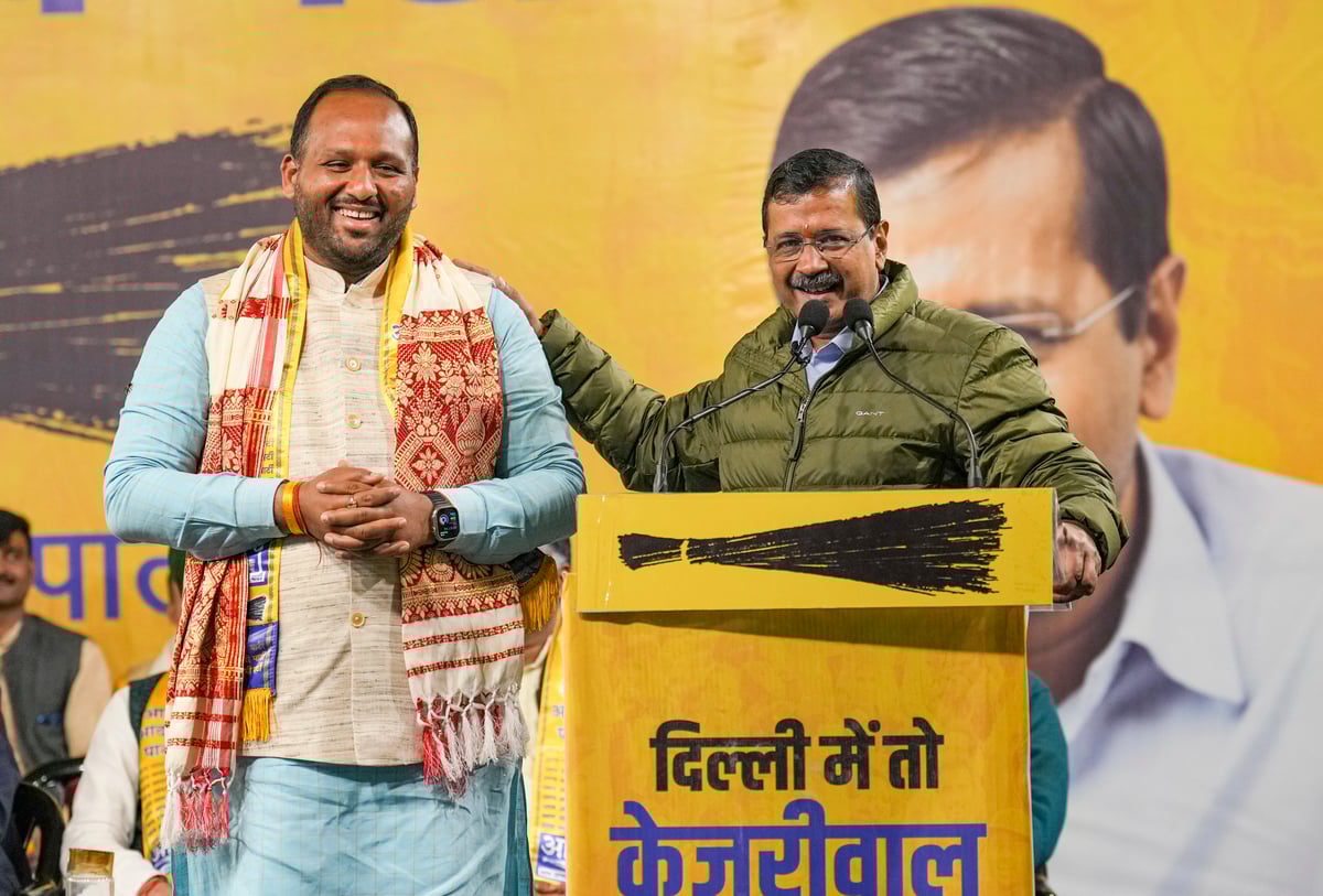 Do not press the lotus button: Arvind Kejriwal