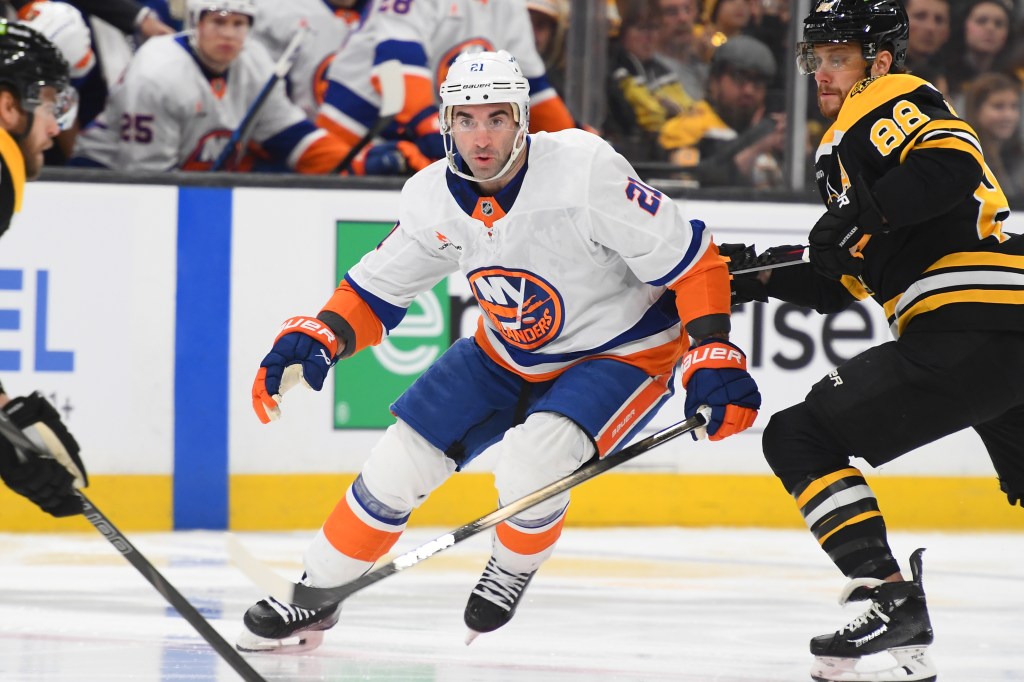 Islanders’ Kyle Palmieri not getting caught up in familiar trade rumors