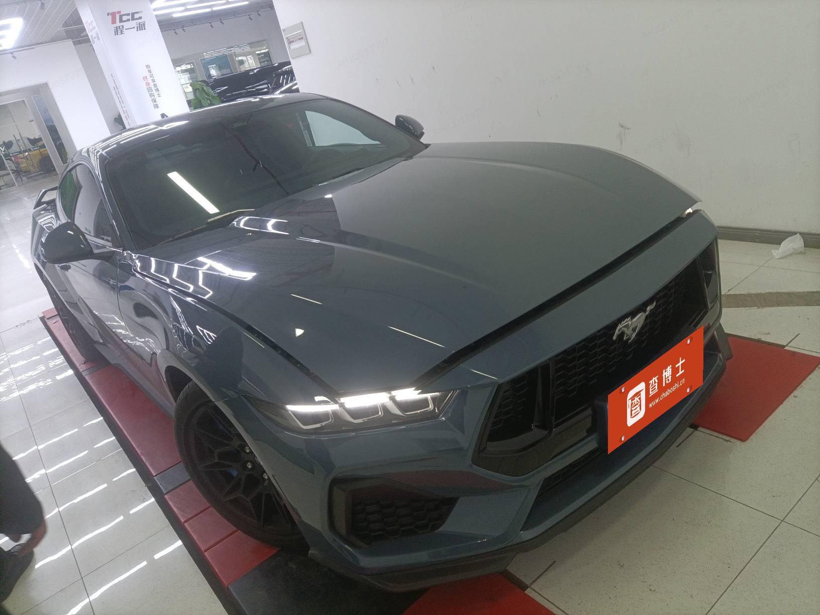 福特 Mustang 2024款 2.3T EcoBoost 硬顶性能版实拍图
