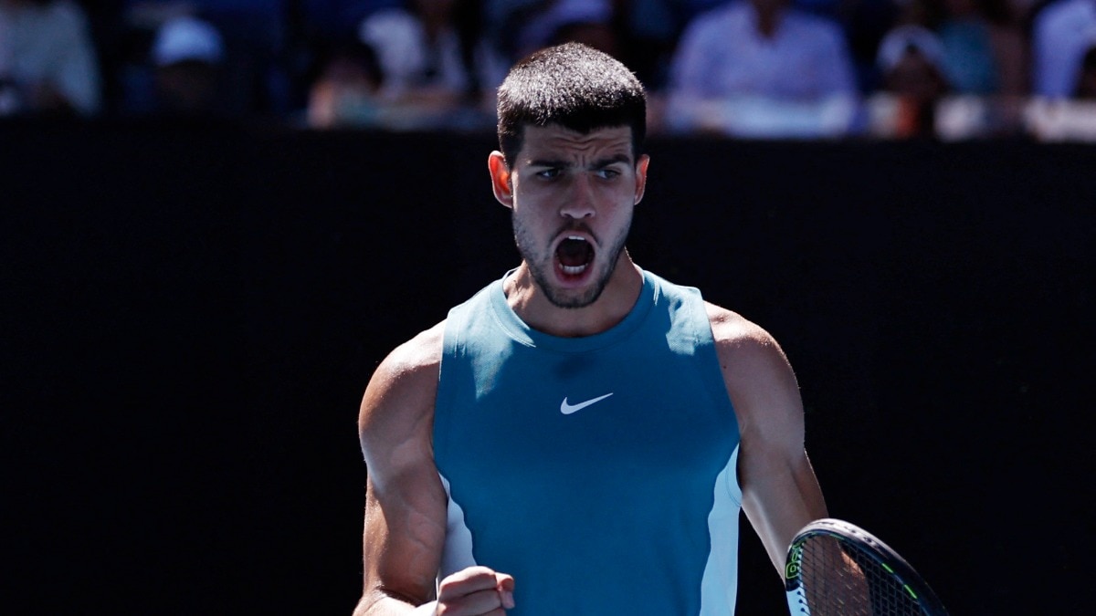 Watch: Carlos Alcaraz's funny error in dressing room leaves crew in laughs