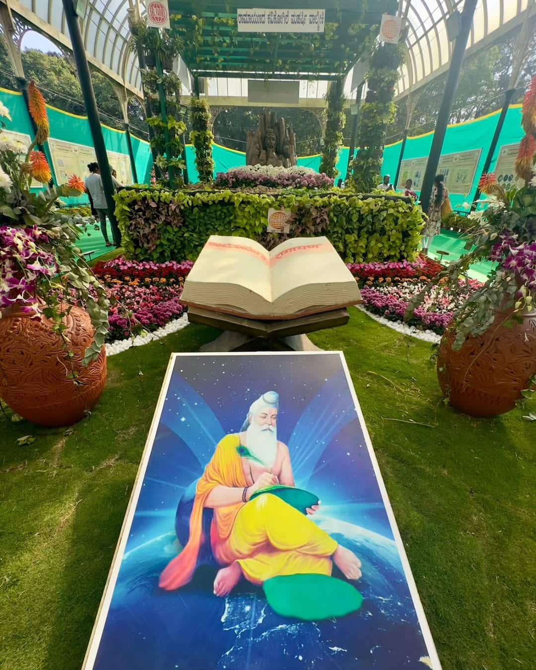 Republic Day 2025: Bengaluru's Lalbagh Flower show mesmerizes visitors ...