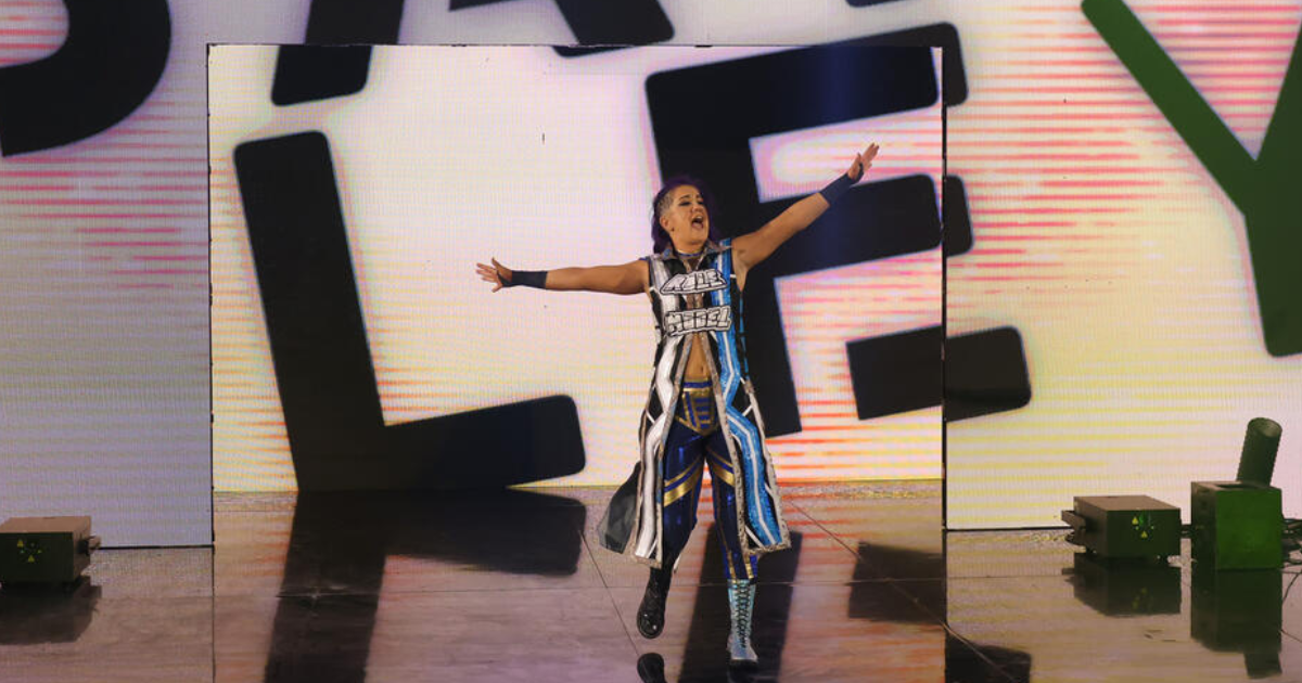Bayley Drops a Bombshell News on WWE RAW