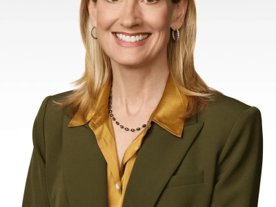 苹果前人事高管Carol Surface转战惠普，续写HR传奇