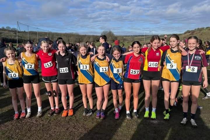 HY athletes cross country success