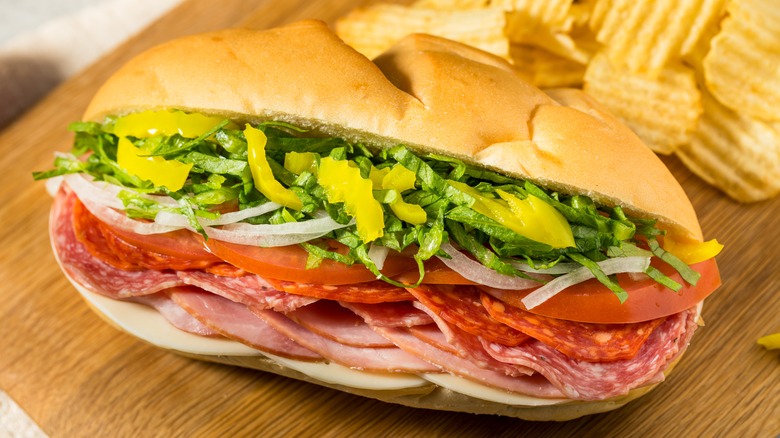 Sub Vs Hoagie: The Difference Between These Sandwiches Is More Than ...