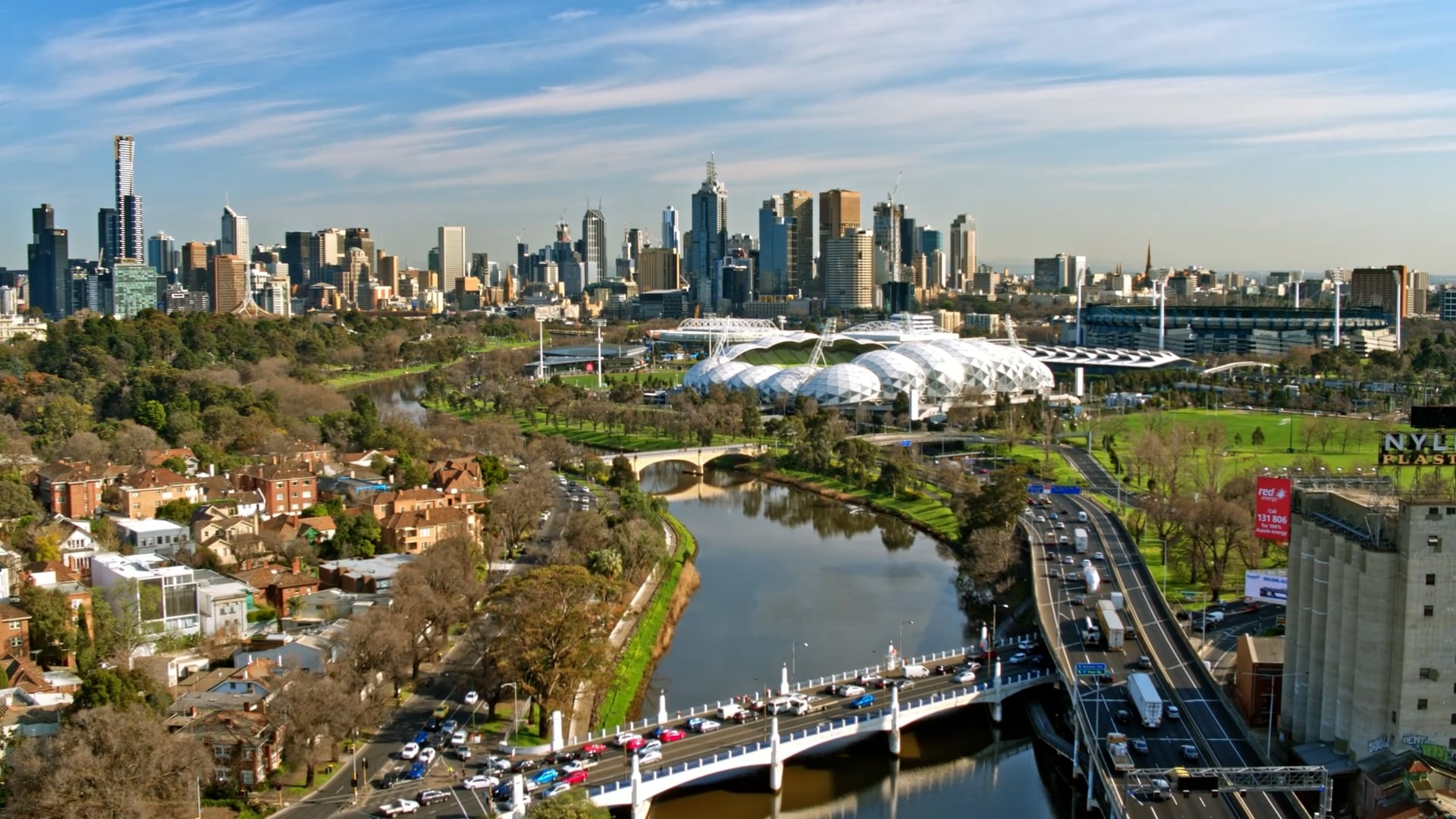 Melbourne en dron: del río Yarra a Federation Square