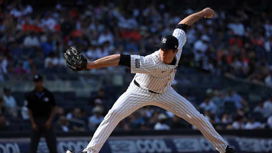 Yankees playing waiting game with valued reliever has put them in ...