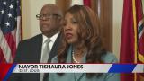 Mayor Tishaura Jones says 'St. Louis is a welcoming city' for immigrants