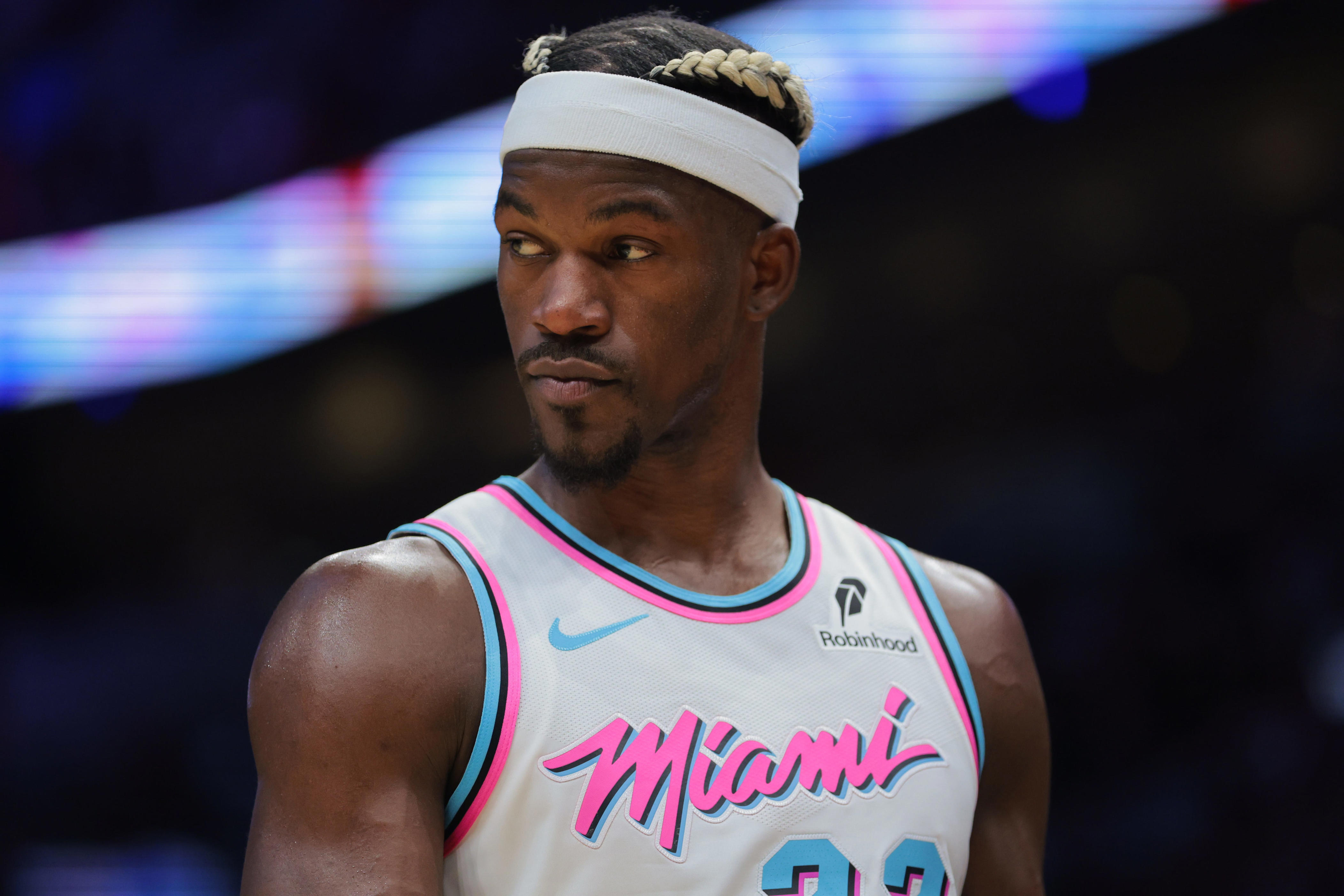 NBA trade tracker: Jimmy Butler to Warriors in multi-team deal