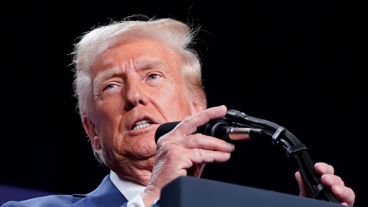 US Justice Department drops charges against Trump's co-defendants in ... US Justice Department drops charges against Trump's co-defendants in ...