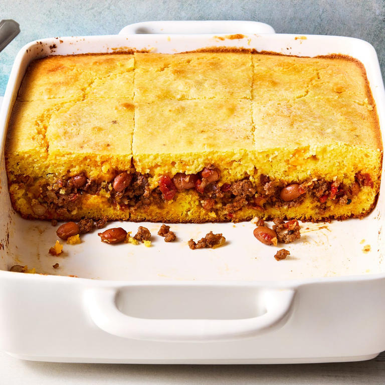Chili-Stuffed Cornbread Places The Classic Side At Center Stage