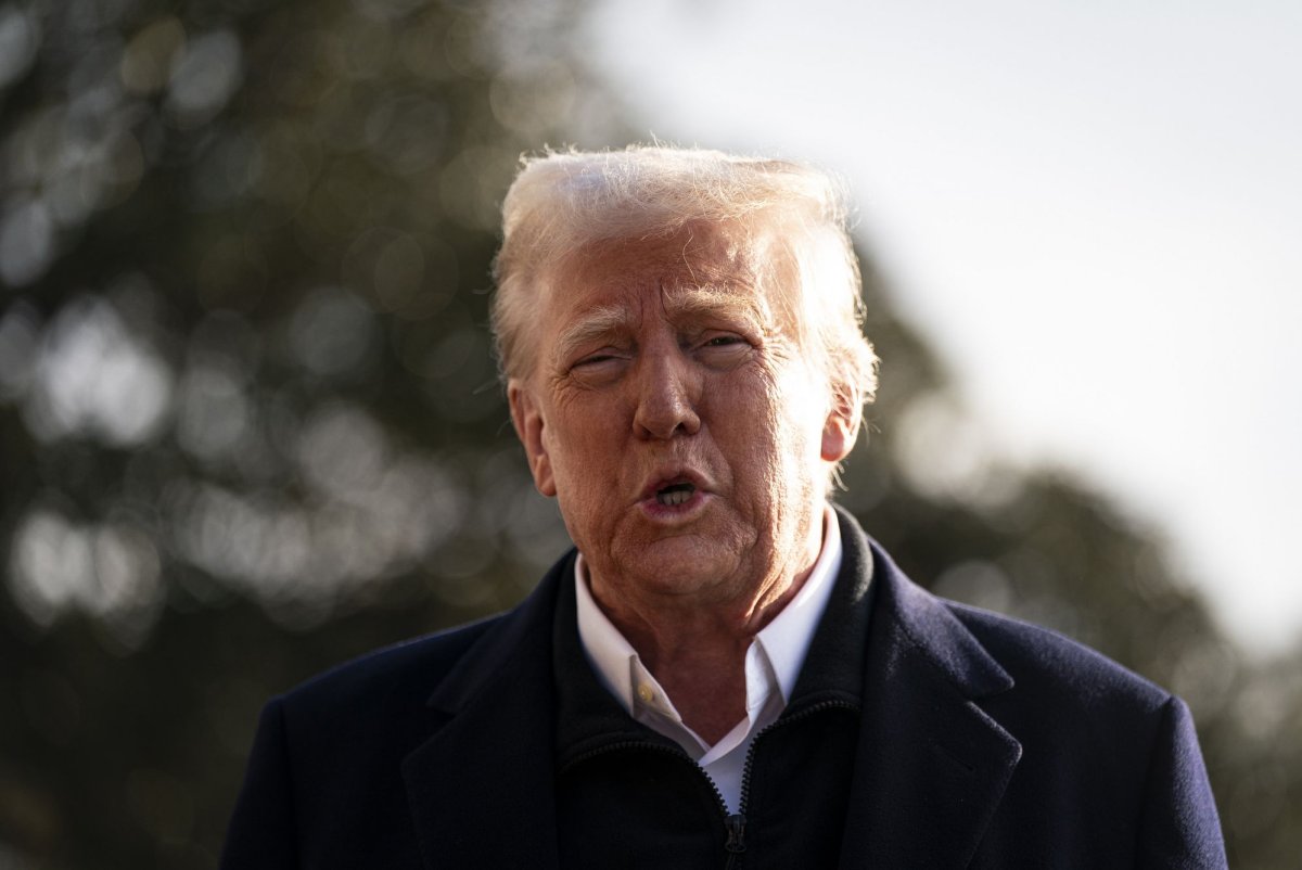 Federal judge delays Trump-ordered pause on federal grants, loans