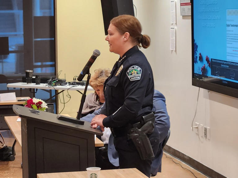 Austin’s police chief tells Hispanic leaders she isn’t facilitating ICE