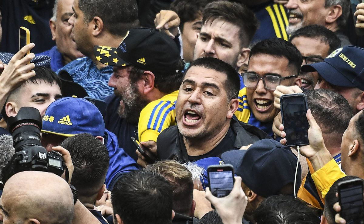 Boca Juniors anuncia oficialmente a contratação de Agustín Marchesín ... Boca Juniors anuncia oficialmente a contratação de Agustín Marchesín ...