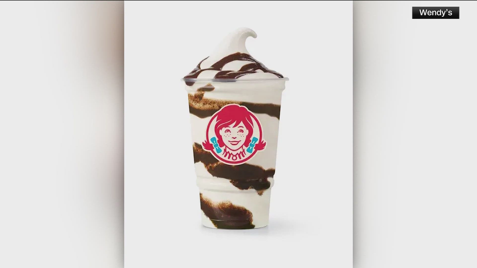 Wendy's has a new Frosty flavor that Girl Scout Cookies fans will love
