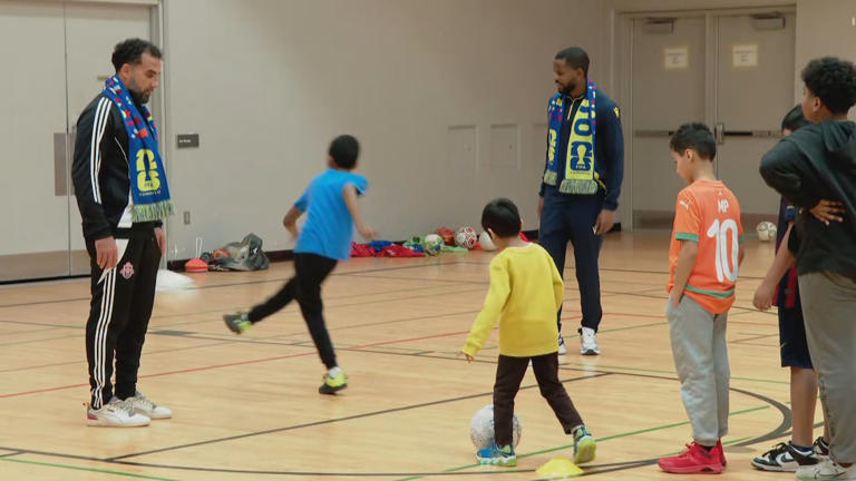 Toronto organizes soccer drills with Regent Park youth to mark 500 days ...