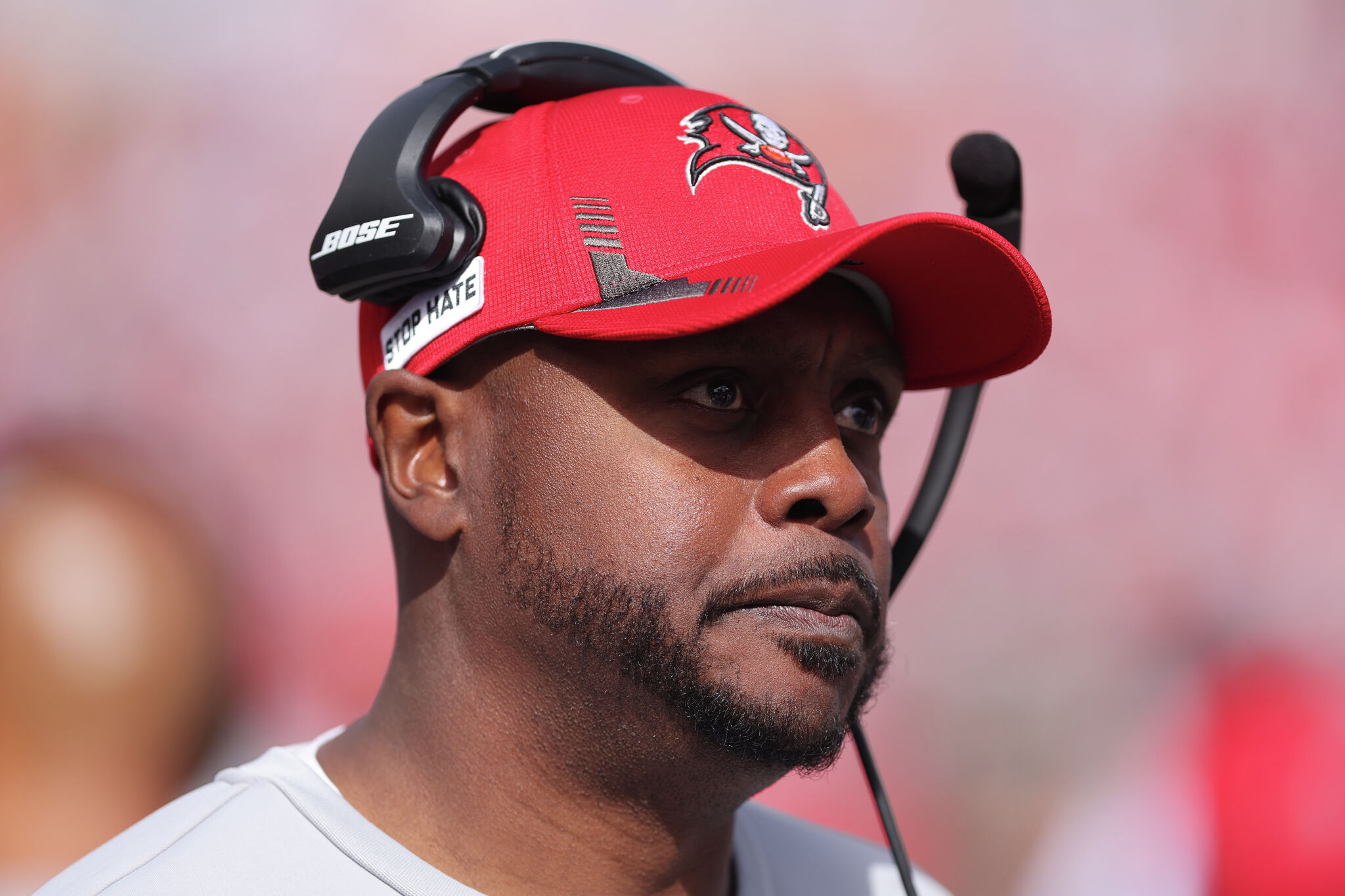 Houston Texans' search for offensive coordinator expands with Rams ...