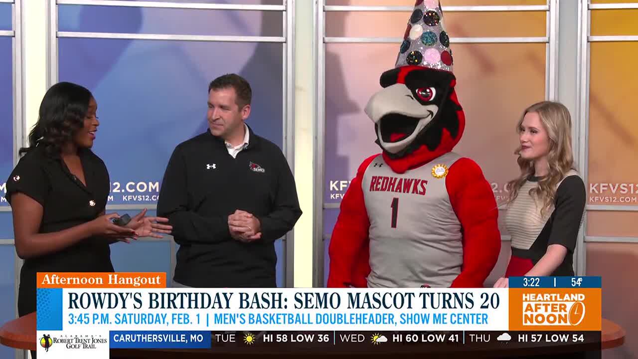 SEMO’s mascot celebrates 20 years with ‘bird-day’ bash