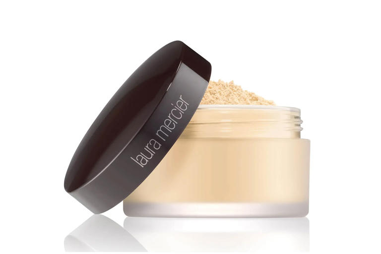 Best blurring powders for a flawless finish