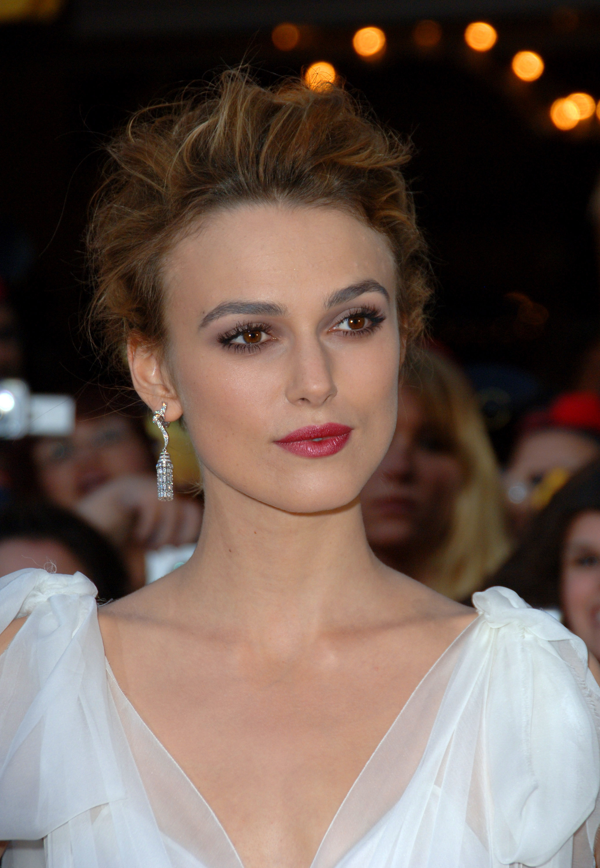 Keira was just 17 when she appeared in the first “Pirates of the ...