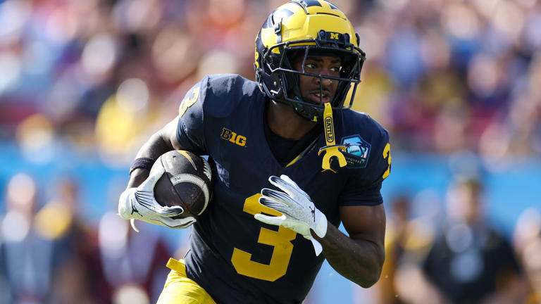 Looking at Michigan’s 2025 WR battle through the lense of PFF