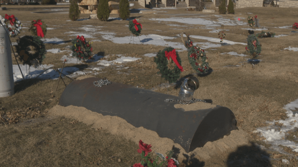 Cemeteries battle frozen ground with grave warmers for winter burials