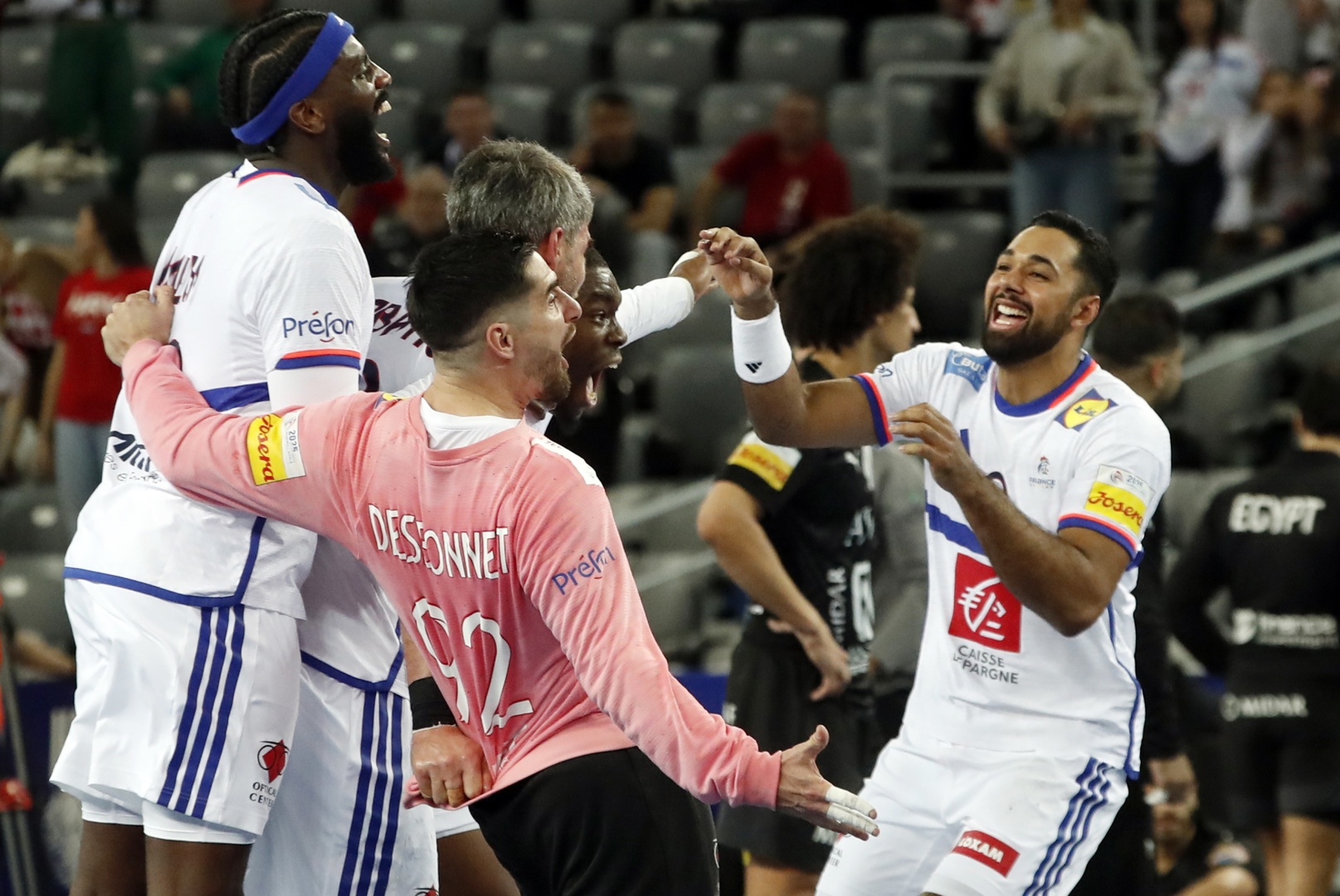 34-33. Egipto pone en aprietos a la séxtuple campeona del mundo, que se ...