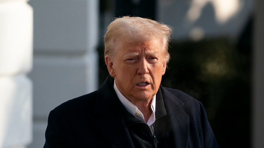 Live updates: Trump admin to offer federal employees buyout