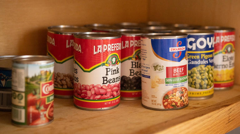 Put Your Canned Foods To Good Use When Preparing Tofu