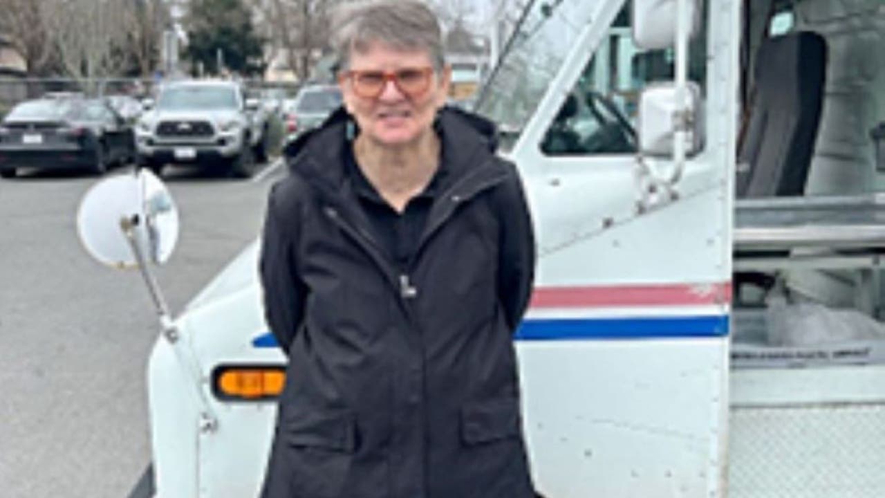 Bay Area postal carrier honored for driving 1 million 'accident-free' miles