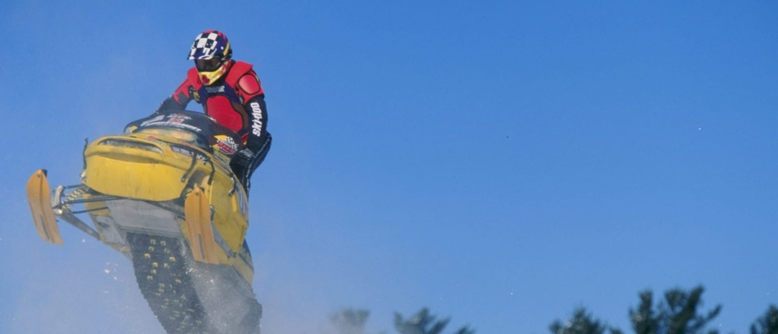 Two Snowmobilers Wanted For Repeatedly Running Over Fox Turn Themselves ...