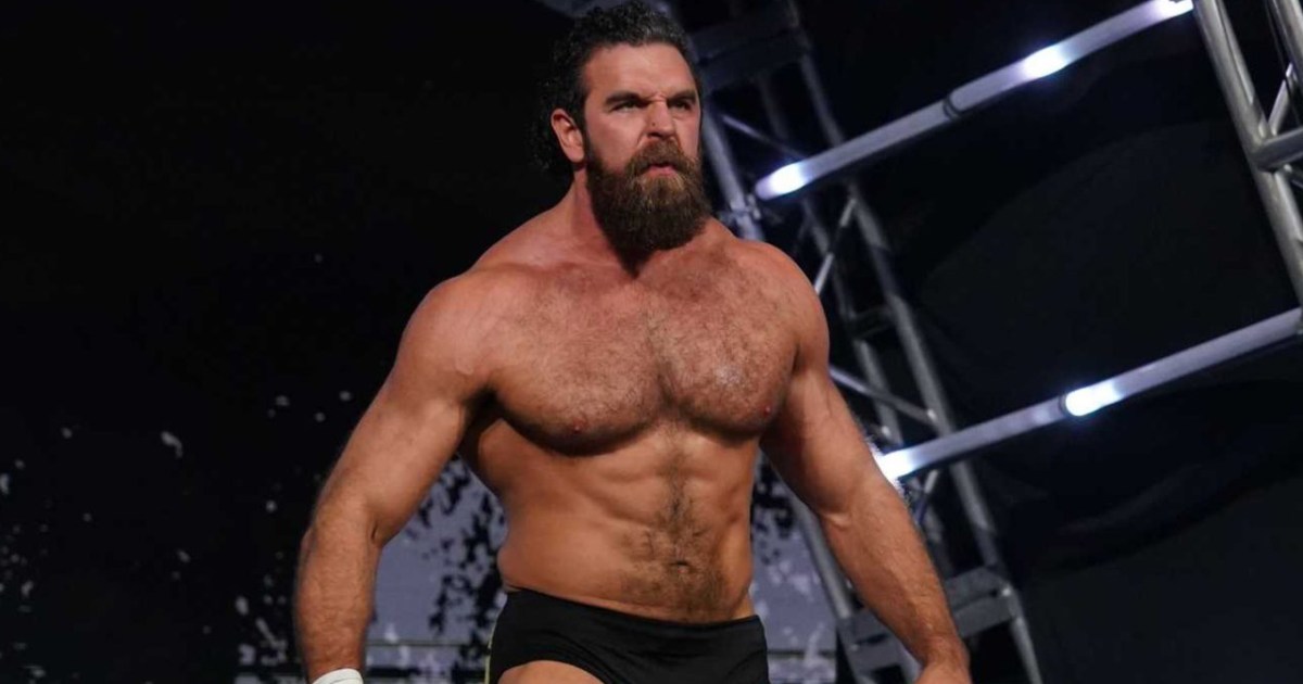 New AEW signing gets new ring name