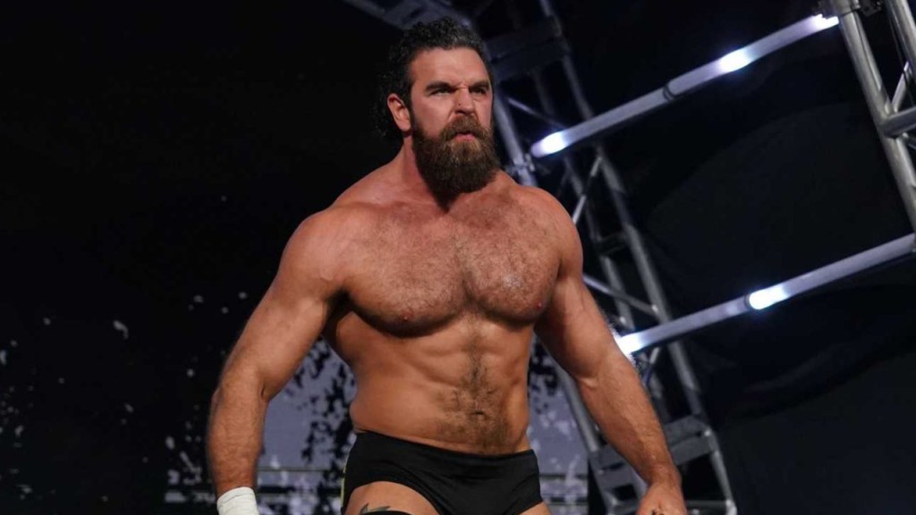 New AEW signing gets new ring name