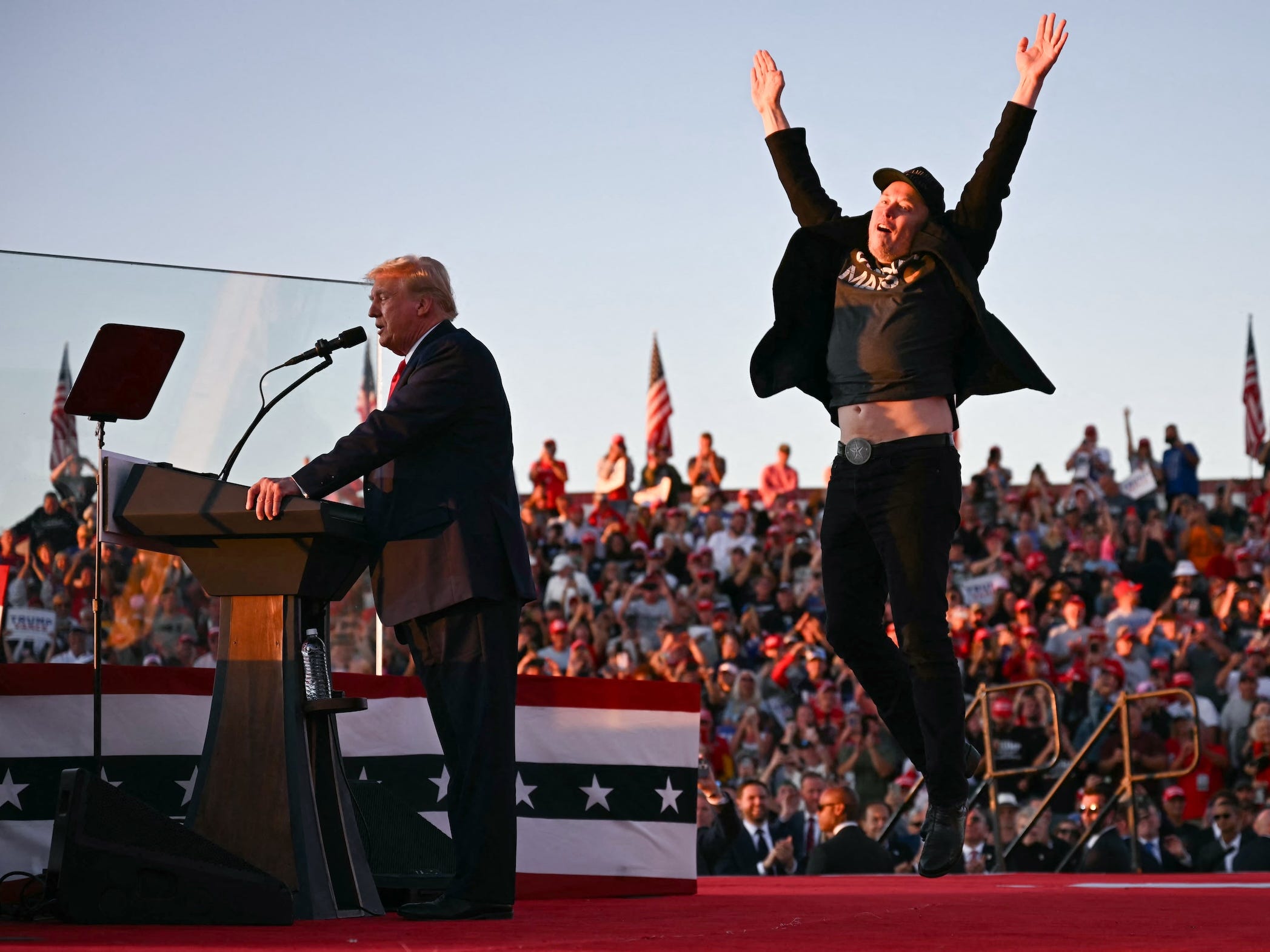 Trump's government-worker buyouts are feeling a lot like Musk's Twitter ...