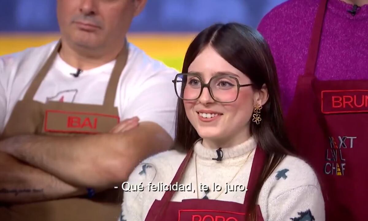 Influencer RoRo Bueno la rompe en reality de cocina; jueces felicitan a ...