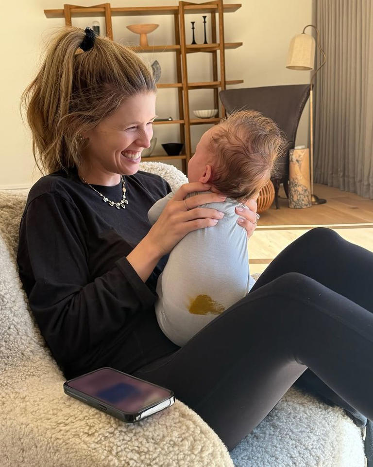 Katherine Schwarzenegger's photo with baby Ford in cluttered home is so ...