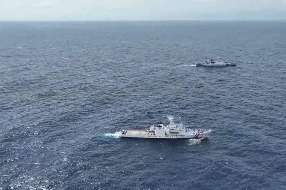 PCG: China's monster ship, other CCG vessels detected near Bajo de Masinloc