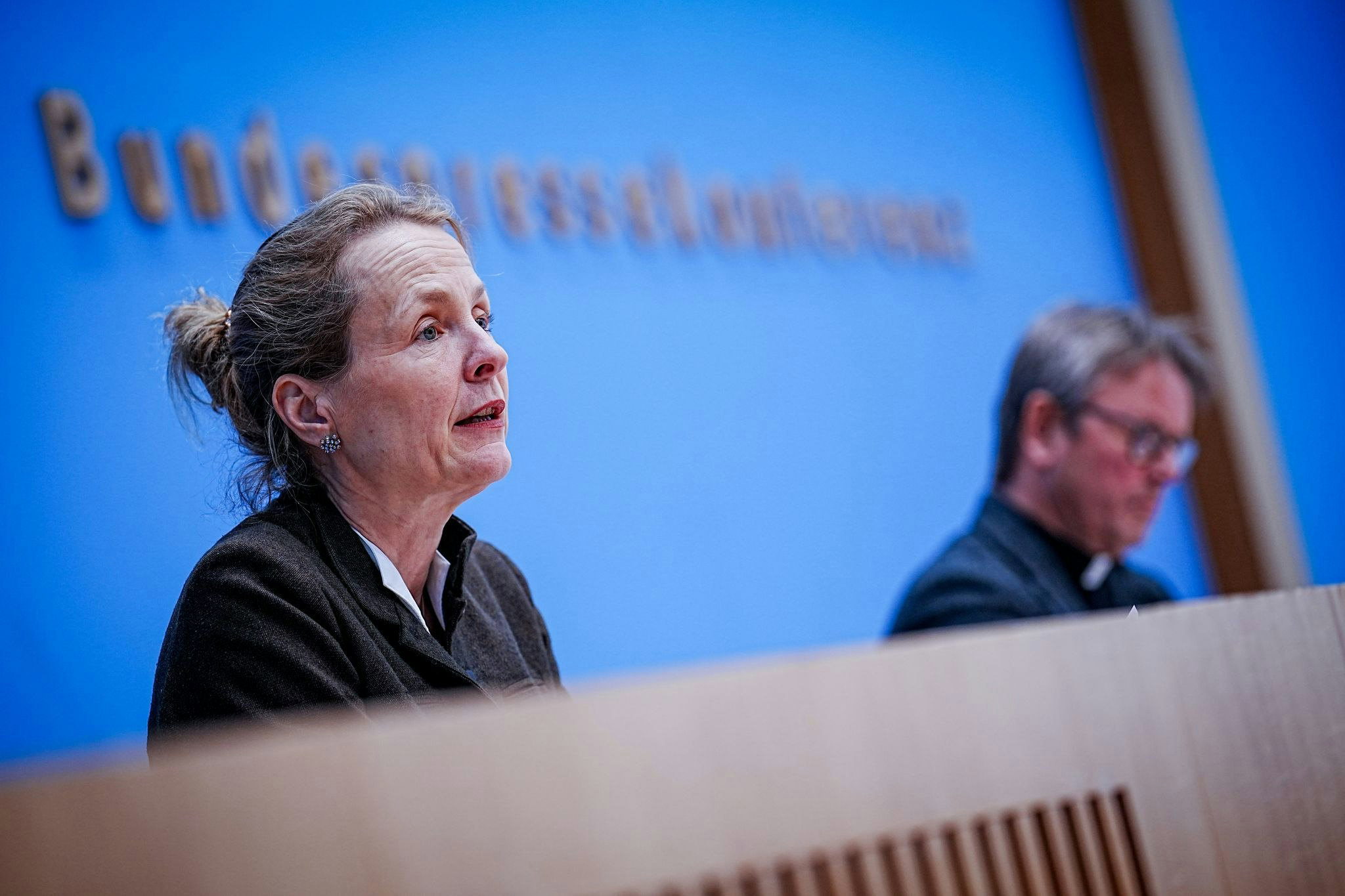 Migrationspolitik: Kirchen sind gegen Gesetzentwurf der Union zur Migration Migrationspolitik: Kirchen sind gegen Gesetzentwurf der Union zur Migration