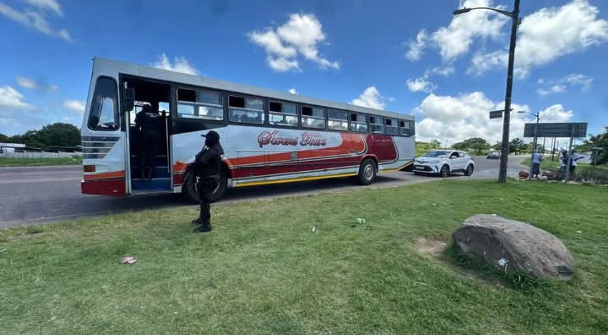 Three suspects wanted for bus robbery in KZN