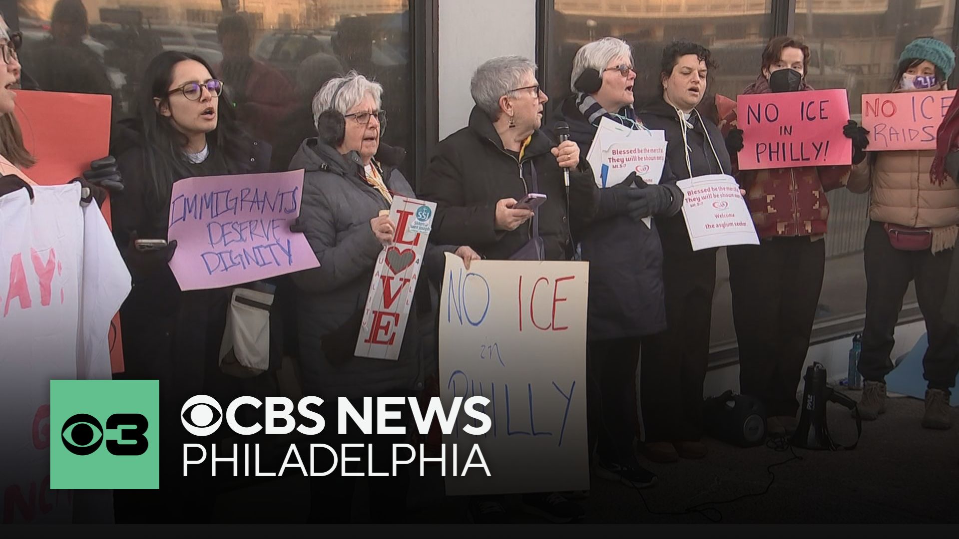 After apparent ICE raid in North Philadelphia, immigration advocates ...