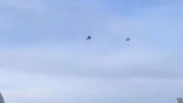 F-35 fighter jet faces crashes at Eielson Air Force Base near Alaska; pilot ejects safely | Watch