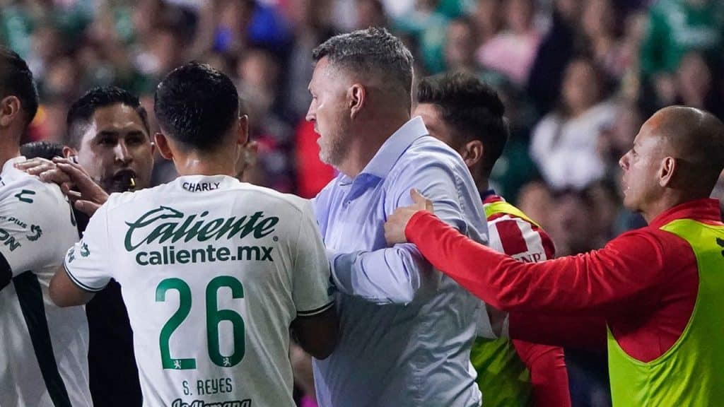 León vs Chivas: La polémica entre James Rodríguez, Fonseca y Óscar ...