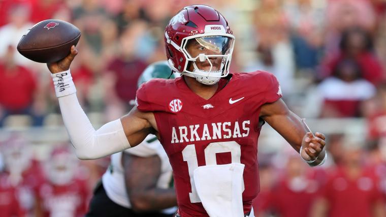 Historic Arkansas football schedule revealed: How will Razorbacks fare?