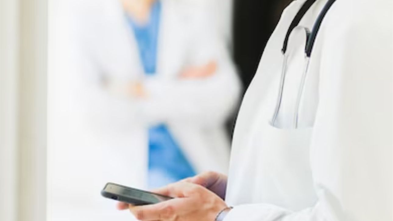 ‘Fake’ Cardiologist, 7 Deaths, 15 Surgeries: How Did a Fraud Doctor ...