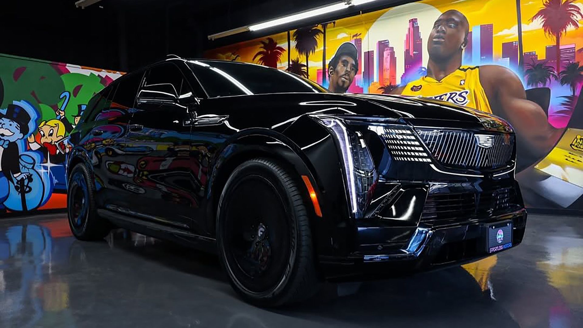 Shaq's Newest Ride Wears Travis Scott's Blandest Wheel