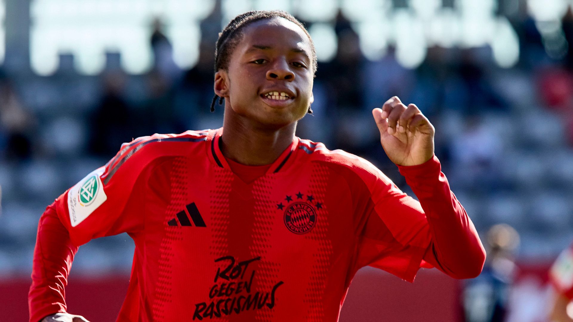 Gegen Werder Bremen erstmals im Kader des FC Bayern: Das ist das ...