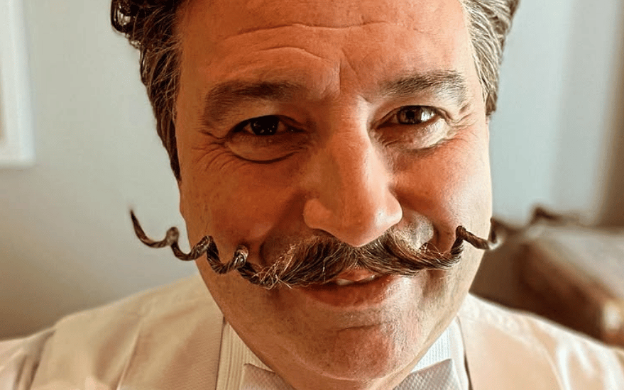 Wynne Evans called a 'nutter' by Lorraine Kelly as she weighs in on ...