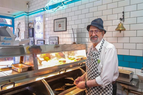'I'm the UK's oldest fish and chip shop owner aged 91 - why I'll never ...