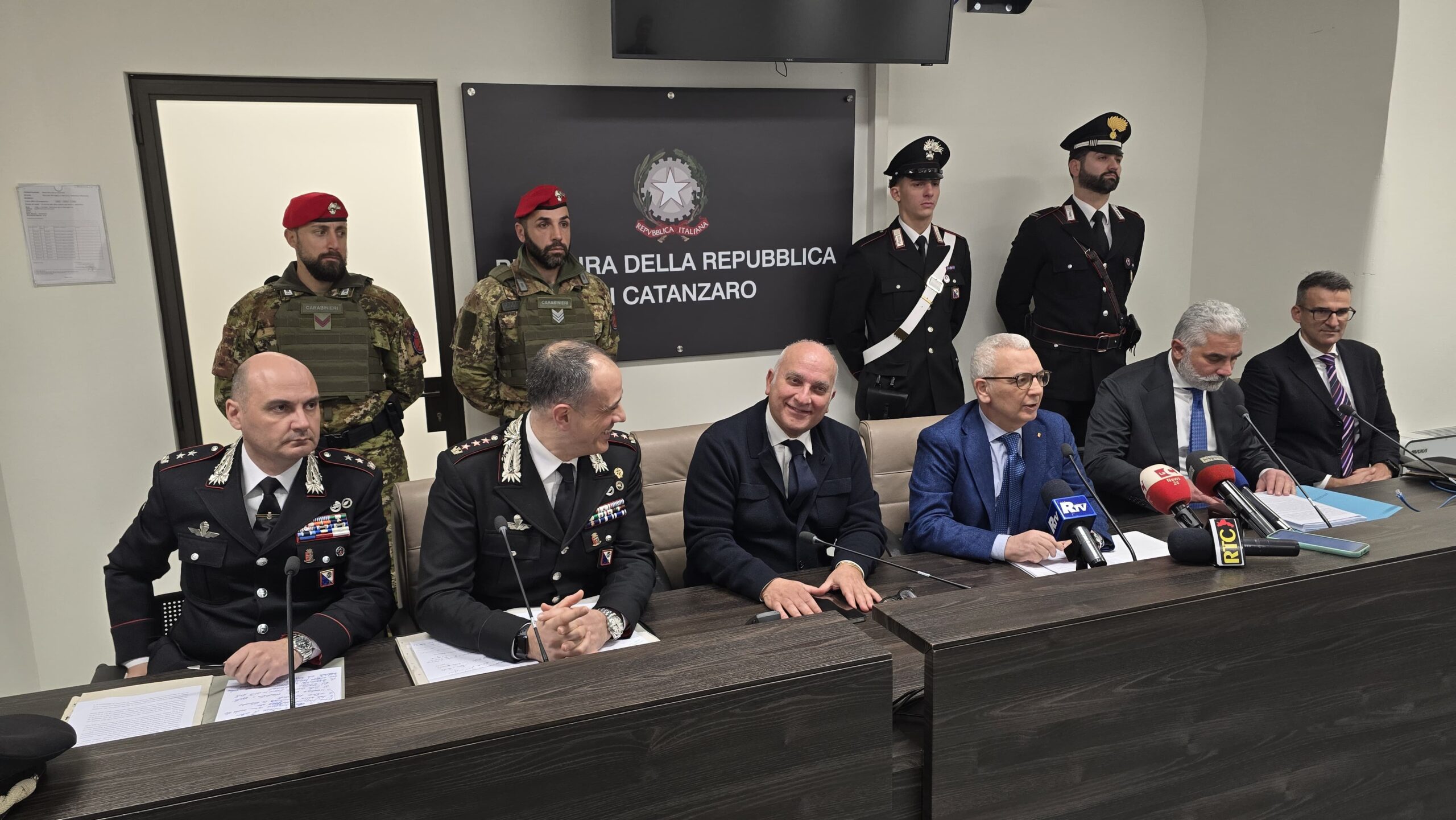 Da Guardavalle al mondo, la cosca Gallace imponeva la loro "legge ...