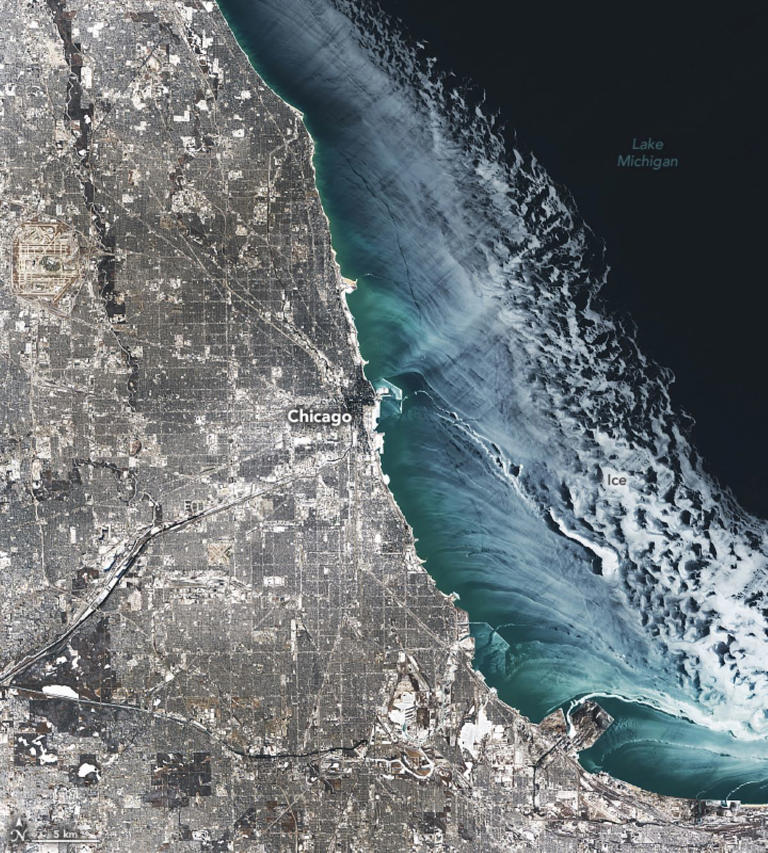 NASA Image Captures Ice Pile Up on Lake Michigan